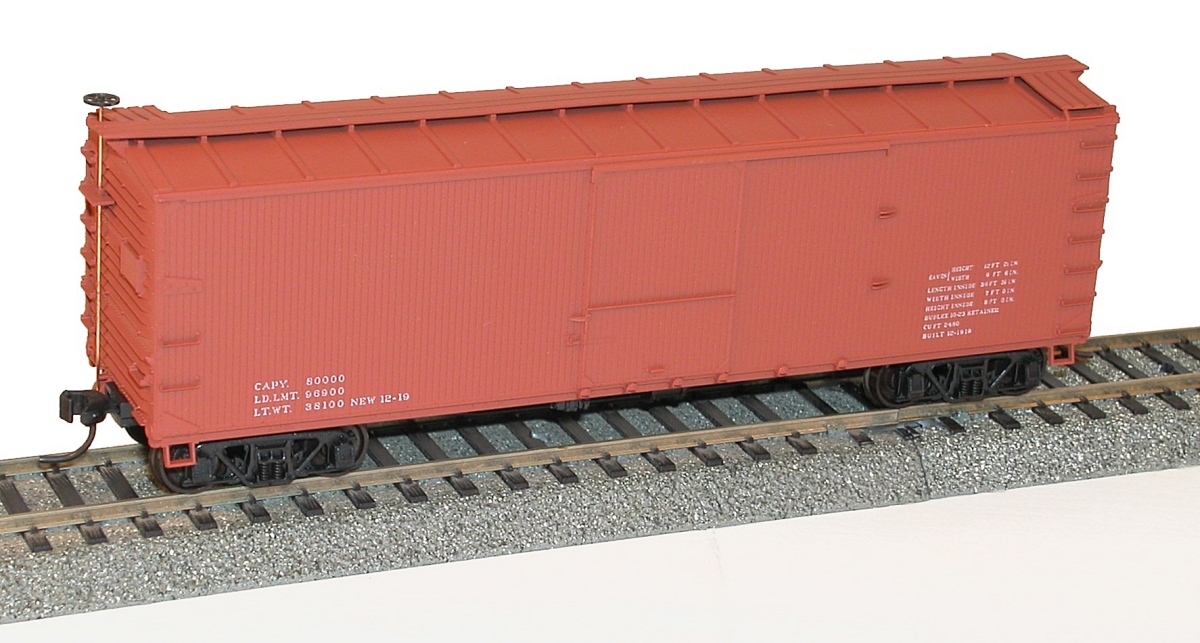Accurail 4600 Series 40' Wood Double Sheath Boxcars